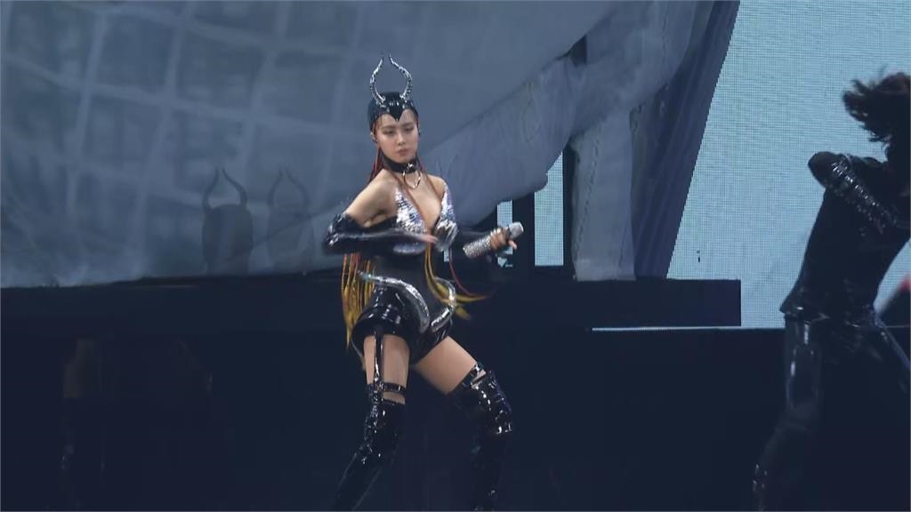 Jolin蔡依林火辣開唱跨年夜 倒數迎新年｜四季線上4gTV