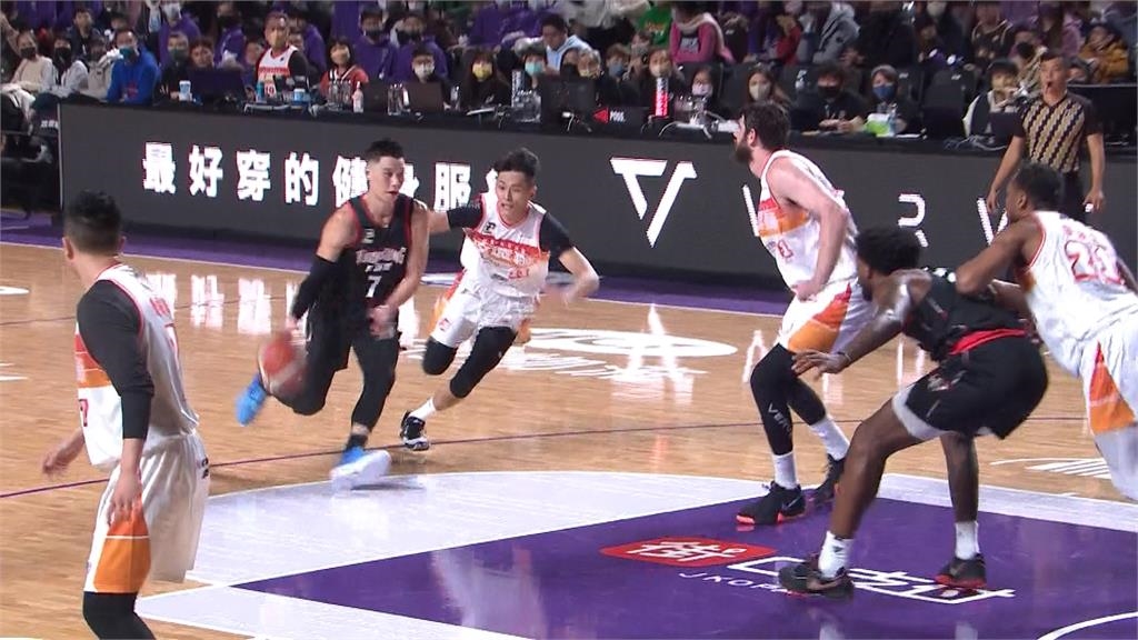 2/28林書豪大戰林書緯 PLG「兄弟之戰」全解析｜四季線上4gTV