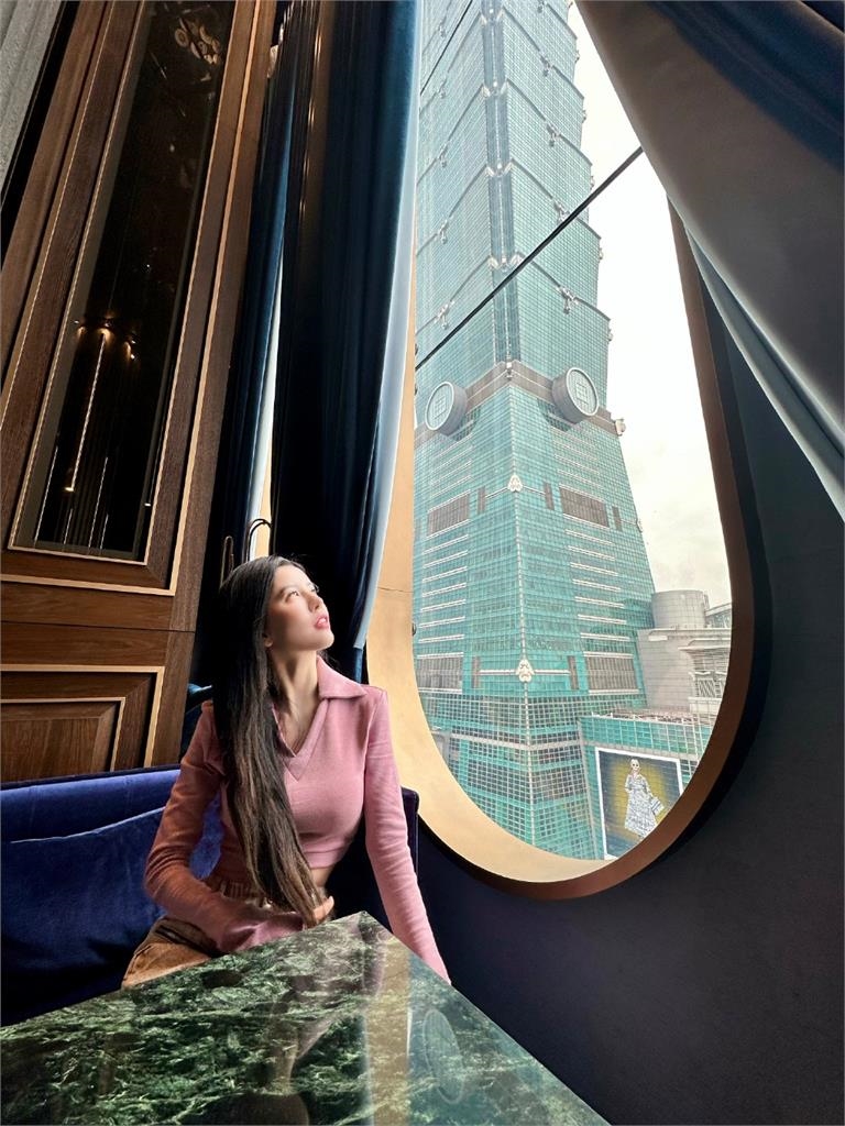 By2相隔4年突現蹤台灣！私下真面目雙流出「再進化」震撼網｜四季線上4gTV