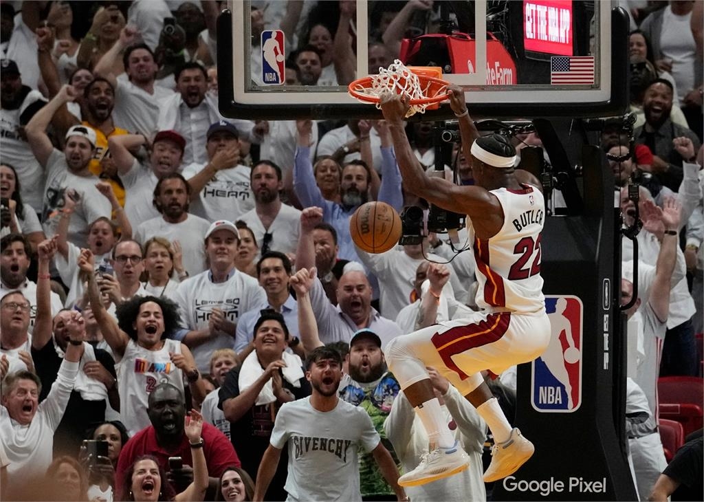 NBA／老八傳奇不是夢？「士官長」巴特勒狂飆56分率熱火聽牌｜四季線上4gTV