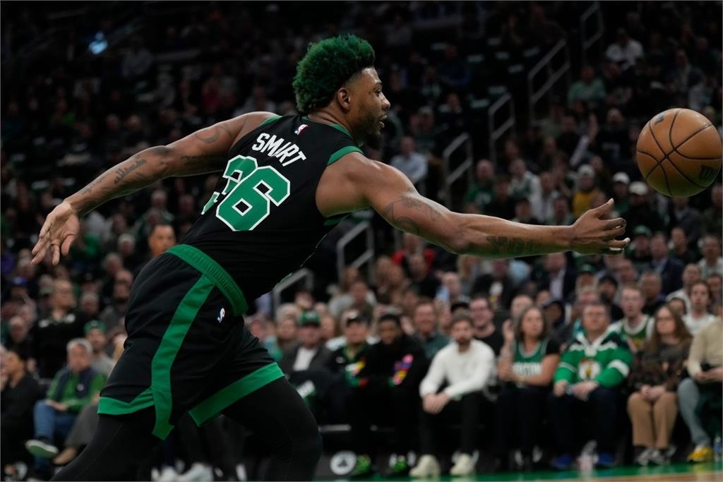 NBA／聯盟他最拚！史馬特連莊「最佳拚戰獎」 5年領3次成史上第1人｜四季線上4gTV