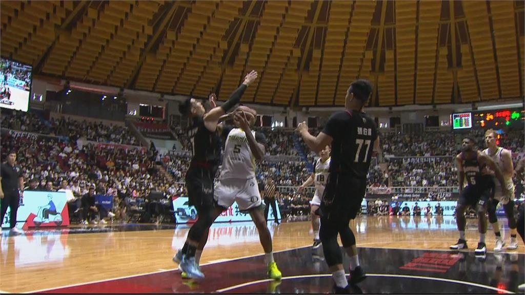 PLG／肘擊林書豪害腦震盪！夢想家洋將「被罵爆」發文強調1件事｜四季線上4gTV