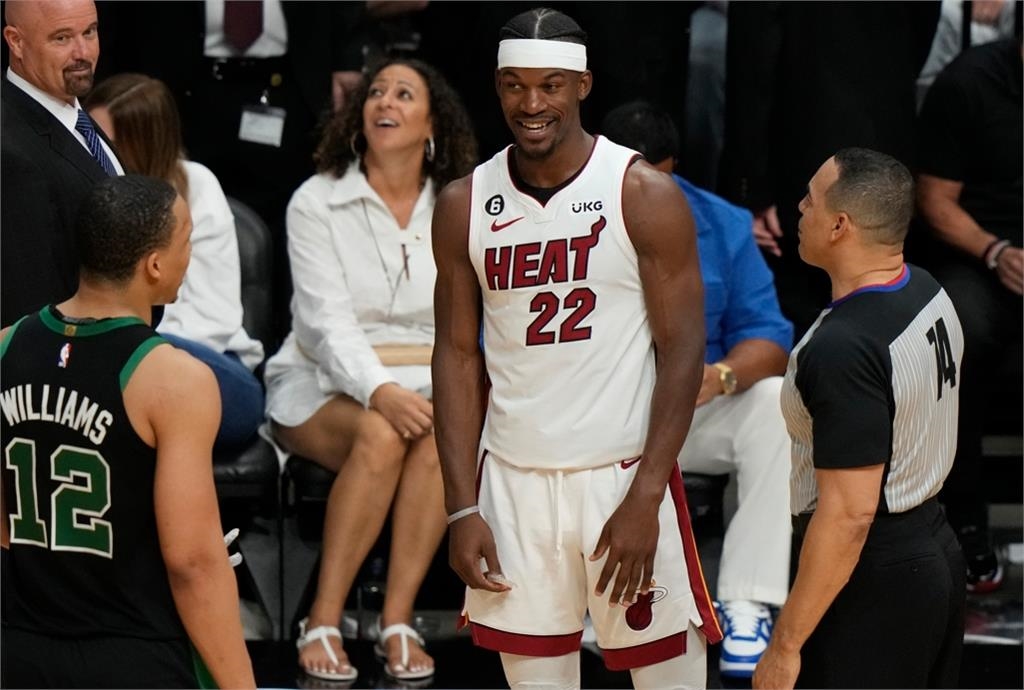 NBA／「最強老八」又贏了！熱火狂電綠衫軍26分三連勝聽牌｜四季線上4gTV