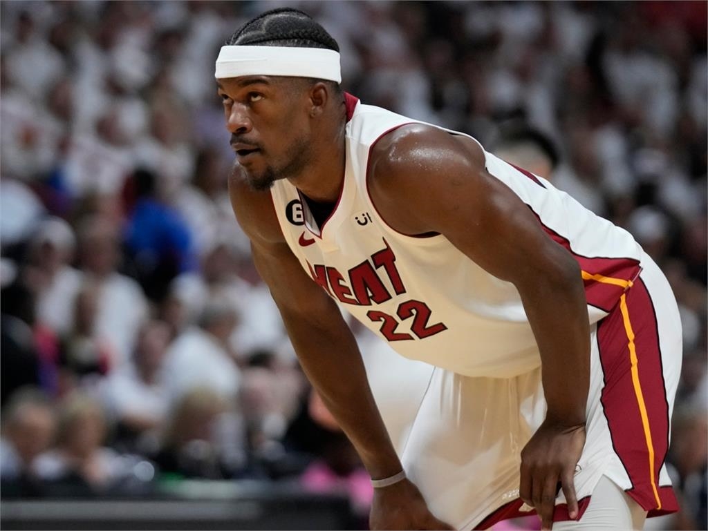 NBA／籃板慘輸金塊25顆！巴特勒以身作則喊話：不會再發生｜四季線上4gTV