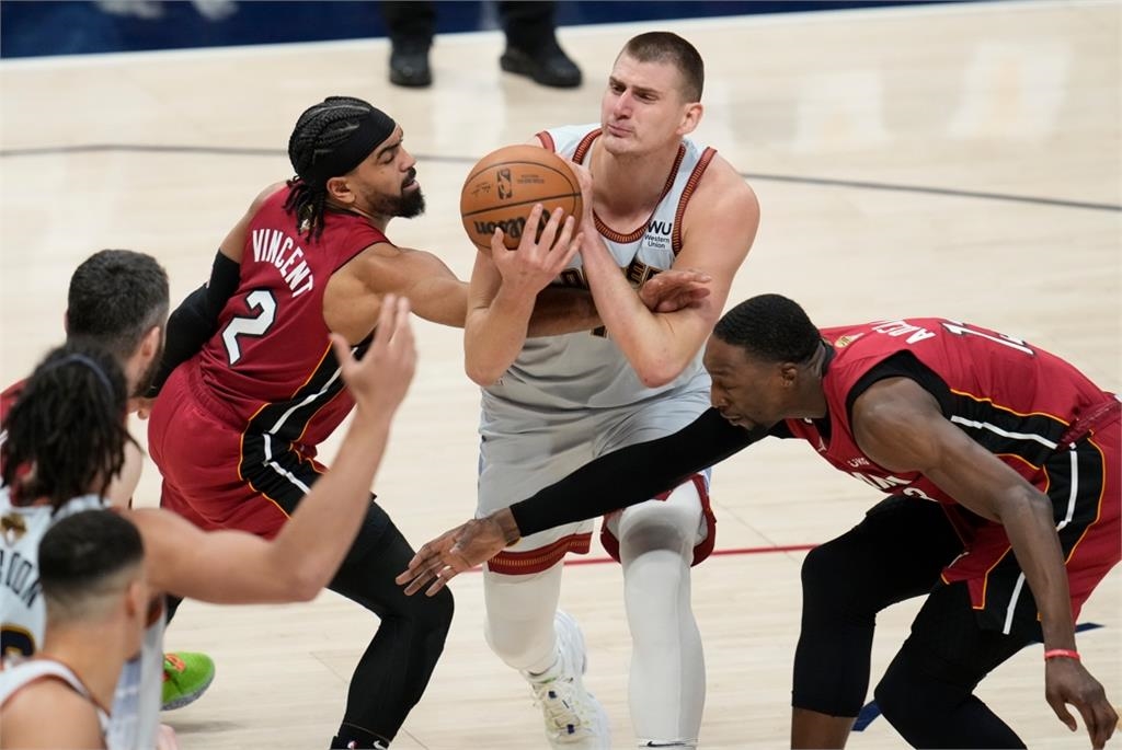 NBA／隊史47年首冠到手！金塊94：89熱火主場封王｜四季線上4gTV