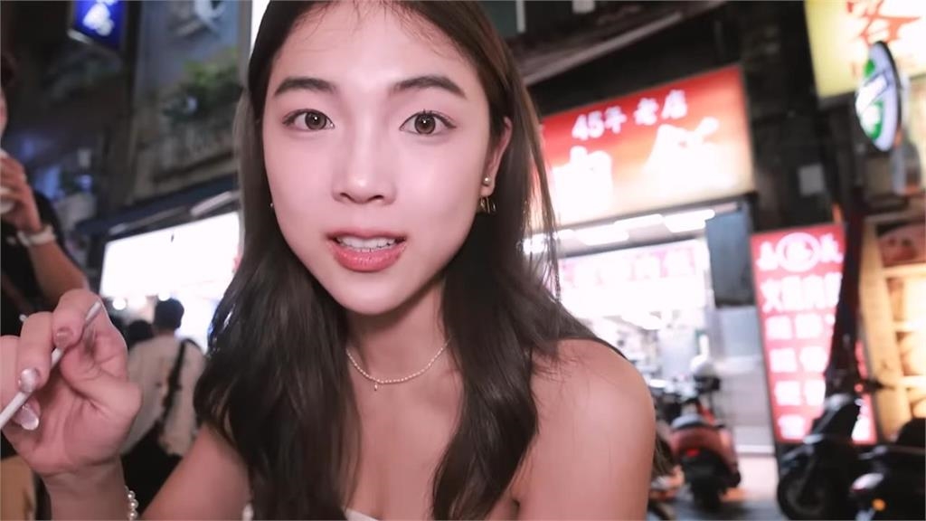 人正真好！大馬女神來台逛夜市被台灣美女搭訕 還獲「台北免費導覽」｜四季線上4gTV