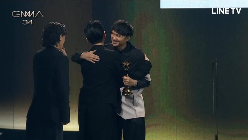 金曲苦主陳建瑋被頒錯獎 「高EQ神回1句」網讚：最佳紳士獎｜四季線上4gTV