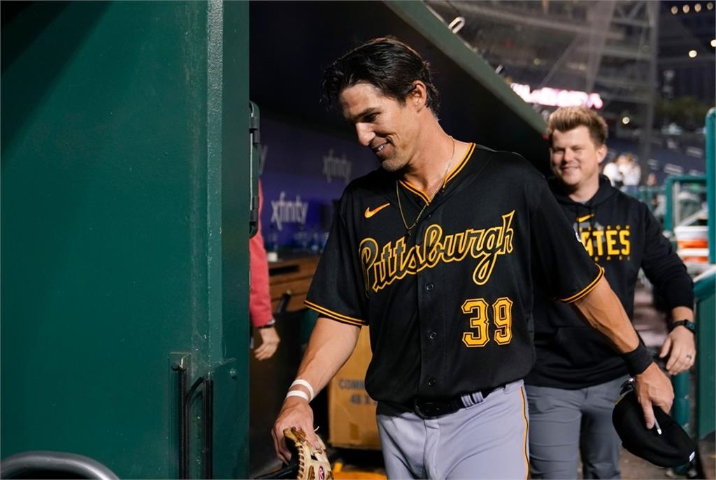 MLB／苦熬13年站上大聯盟！海盜34歲老菜鳥遭釋出 親曝下一步動向｜四季線上4gTV