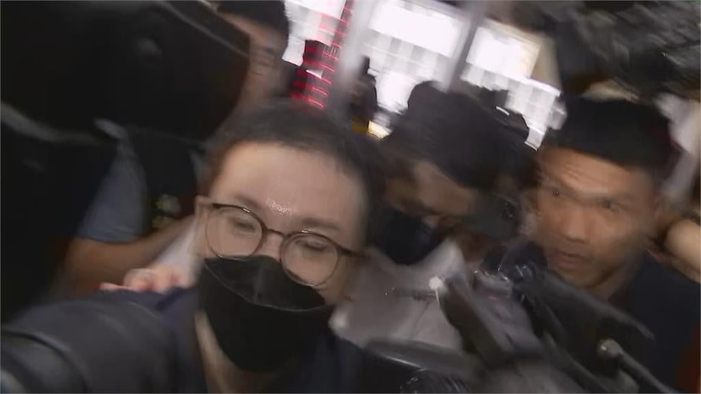 遭控性侵騷擾NONO終於現身了！ 戴口罩低頭不發一語｜四季線上4gTV