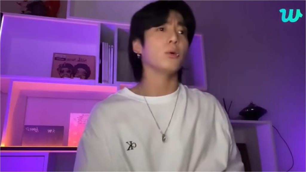 BTS柾國點開「18歲台灣女孩」翻唱影片！甜美嗓音讓他傻了：有完整版嗎｜四季線上4gTV