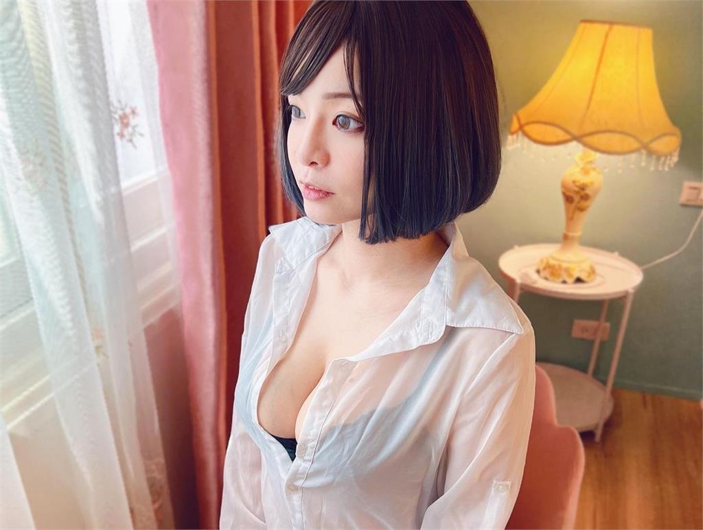 這樣合理嗎？郭鬼鬼民宿穿搭「羞見黑Bra」掀網暴動：好美｜四季線上4gTV