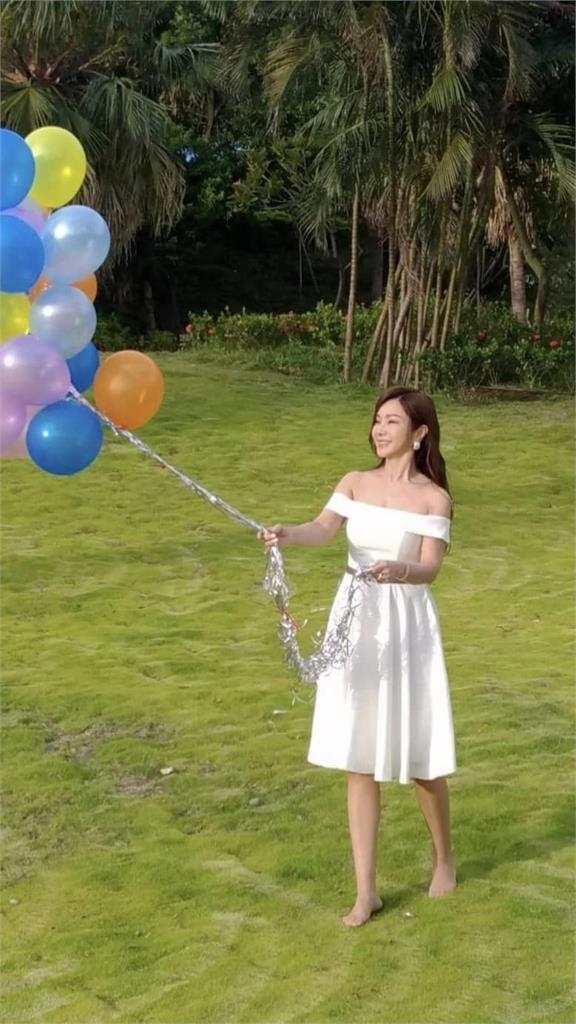 67歲陳美鳳辣穿激短褲！妹仔穿搭洩「極致茭白筍」網瘋喊：王心凌2.0｜四季線上4gTV