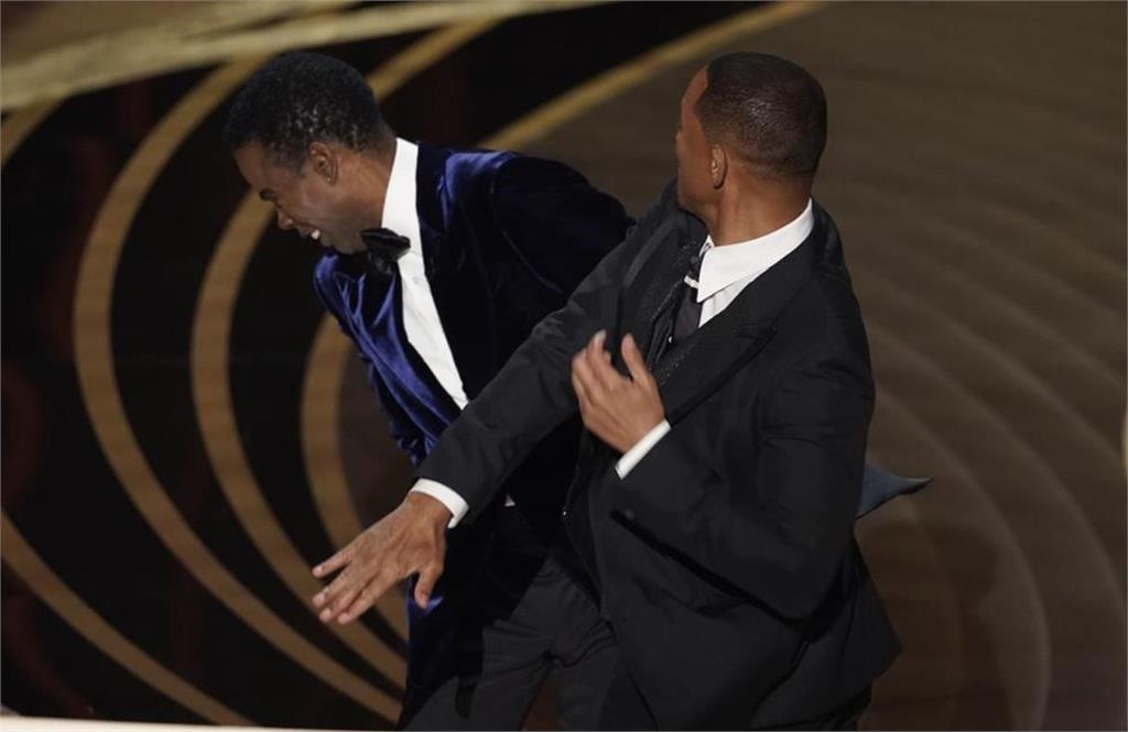 「台版威爾史密斯」統神怒噴Toyz！向玉麟PO「別丟風度」遭炎上｜四季線上4gTV