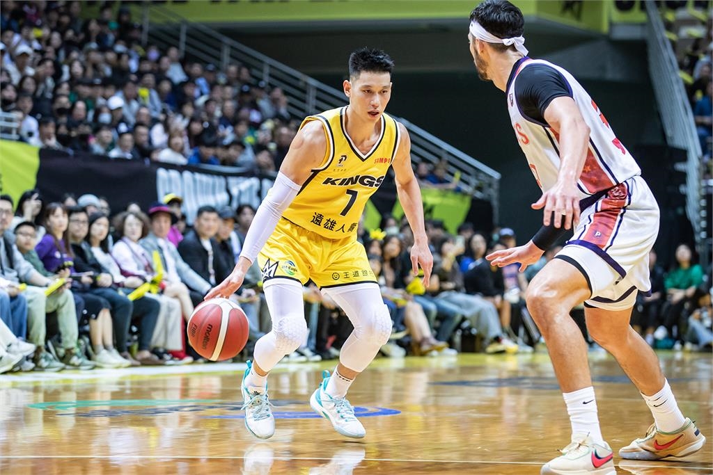 跨季4度獲選成聯盟史上第1人 林書豪連霸單月MVP創PLG紀錄｜四季線上4gTV