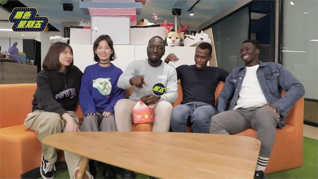 誰才是真正的台灣人？台妞曝「速食店從小吃到大」 問答PK竟輸給外國人｜四季線上4gTV