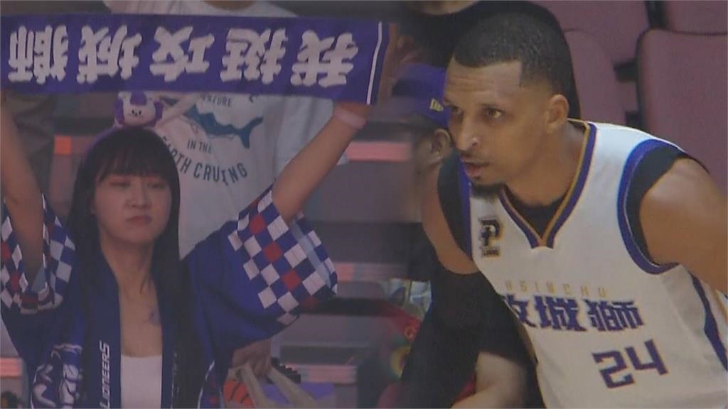 攻城獅開胡！「新竹Kobe」傷癒發威爆砍37分 網嗨：阿伯真的拚｜四季線上4gTV