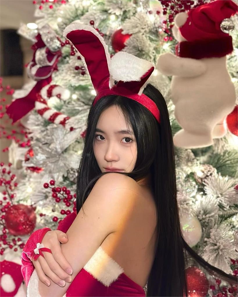 小S二女兒想結婚？Lily耶誕look「有在辣」1句話網看呆：妳媽要炸了｜四季線上4gTV