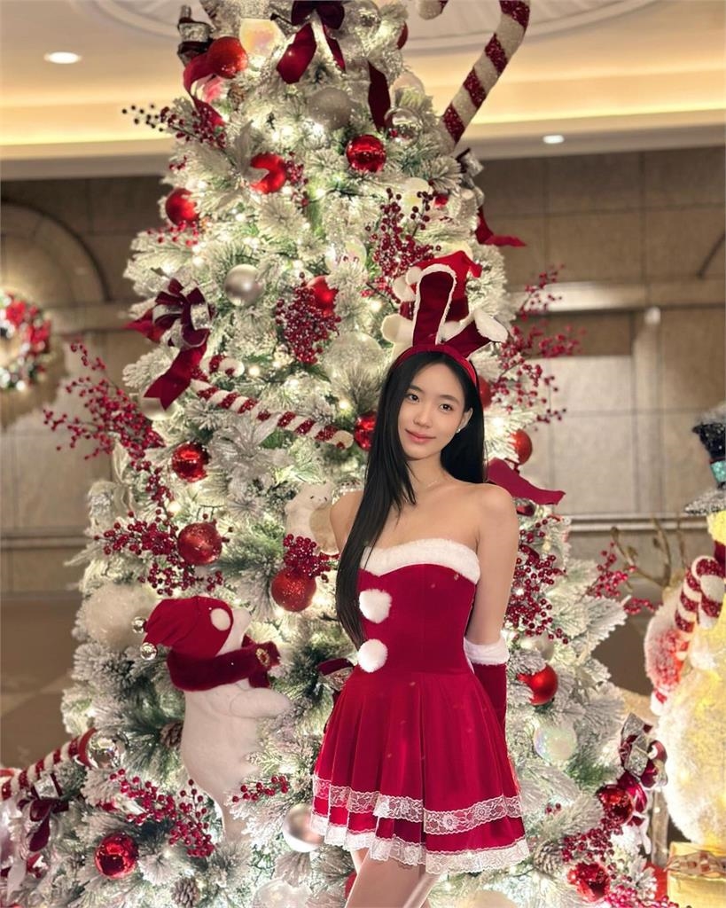 小S二女兒想結婚？Lily耶誕look「有在辣」1句話網看呆：妳媽要炸了｜四季線上4gTV