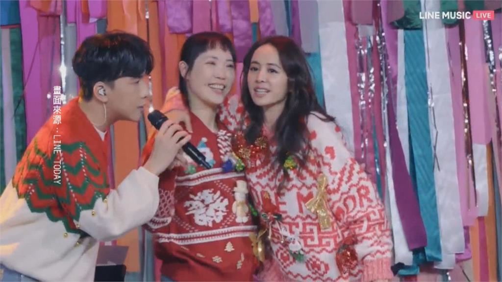 Jolin耶誕前夕送暖 歌迷見面會與粉絲相擁落淚｜四季線上4gTV