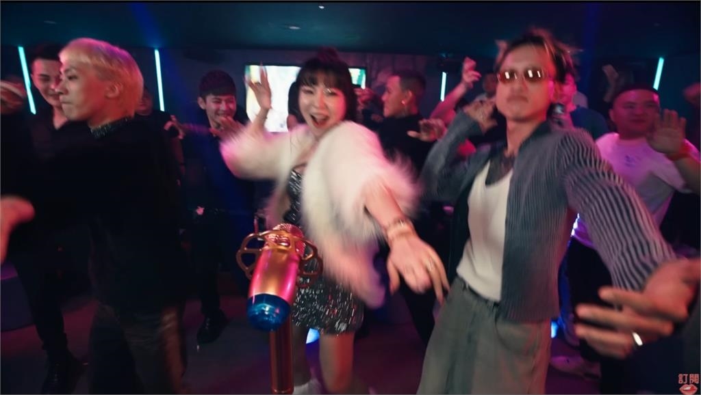 台妹網紅找「超兇辣妹團」助陣拍MV！台客洗腦歌「席捲89圈」：一定會紅｜四季線上4gTV