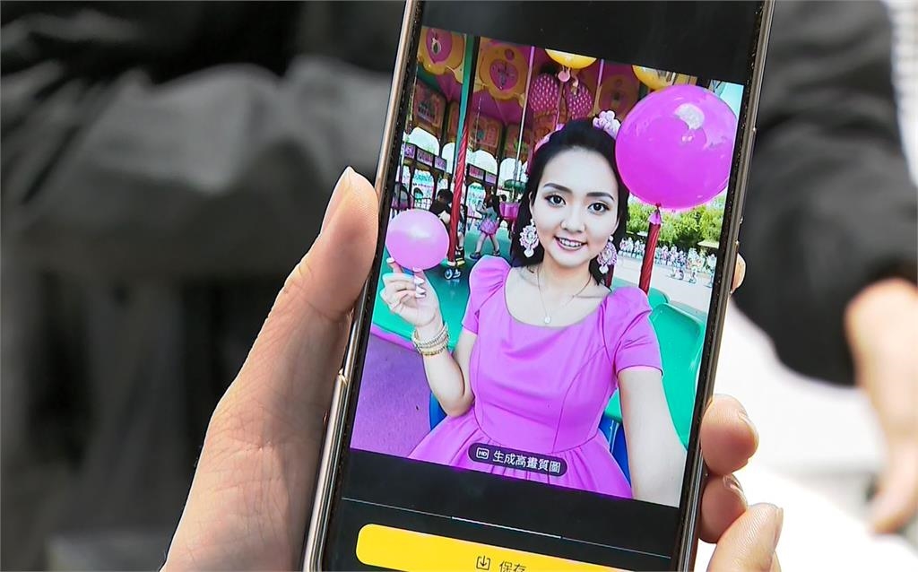 旗艦手機比AI科技! 一指"去背換背景" 即時翻譯寫作｜四季線上4gTV