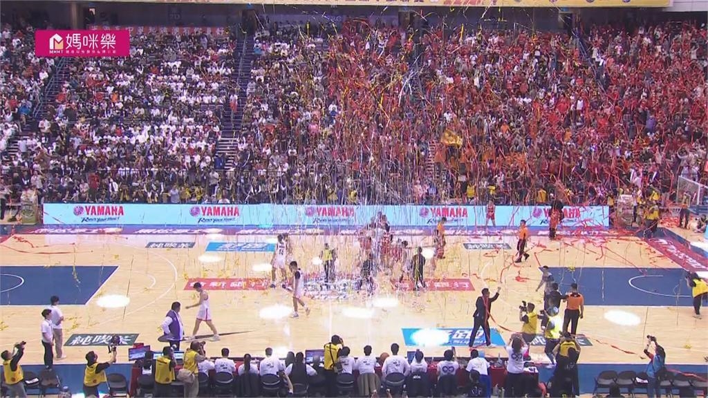 HBL／HBL男子組冠軍賽 南山高中87比85擊退勁敵光復高中奪冠｜四季線上4gTV