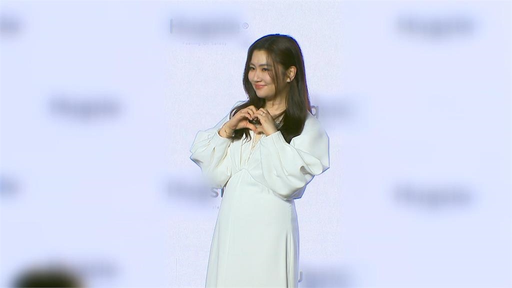 Selina產後首度公開露面 幸福洋溢甜喊：想拚第二胎｜四季線上4gTV