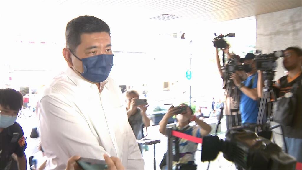 NONO涉性侵6女！ 首度開庭穿白襯衫、戴口罩現身了｜四季線上4gTV