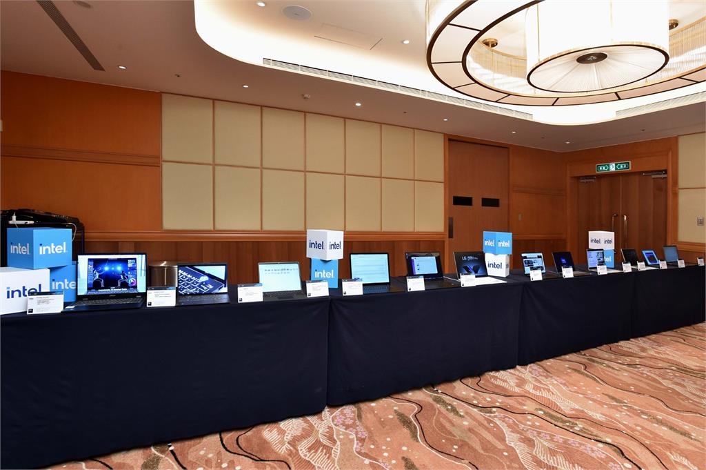 商用AI PC來了！英特爾攜手合作夥伴 推最新裝置與應用｜四季線上4gTV