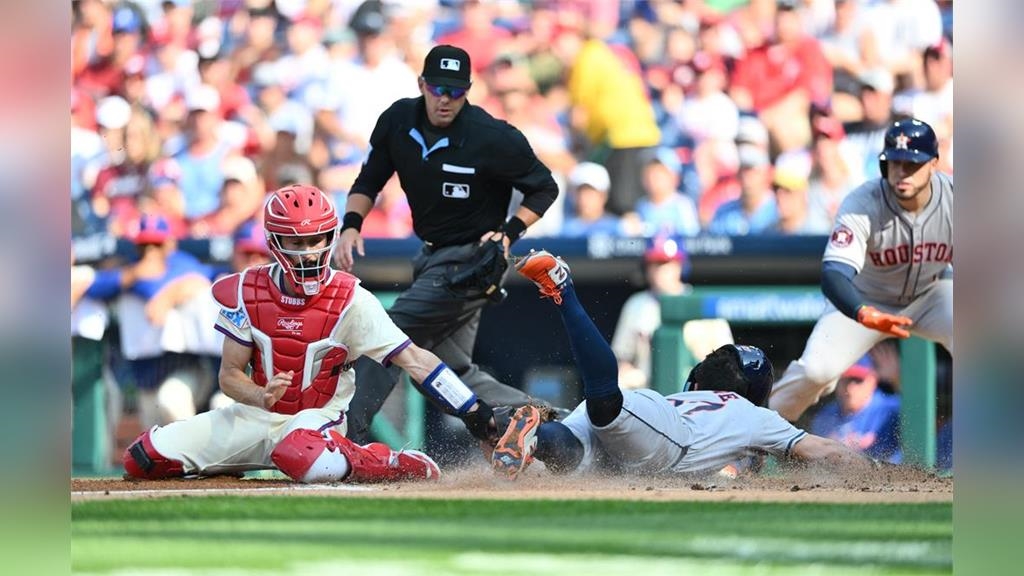 MLB（影）／34歲阿土伯還能盜本壘！ 太空人阿瓦瑞茲單場三響砲海K國東霸主費城｜四季線上4gTV
