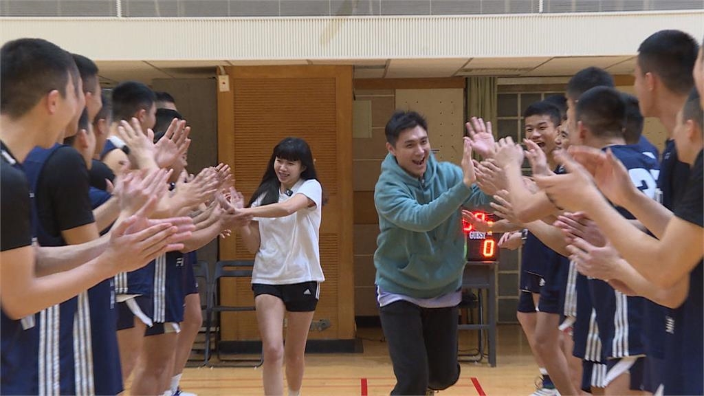 HBL／「校園阿雷U」開箱南湖男籃 特派員超哥慘遭南湖射手三分彈逆轉｜四季線上4gTV