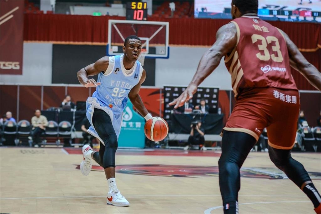 PLG/勇士新洋將柏德開箱表現佳 幫助球隊客場擊敗獵鷹｜四季線上4gTV