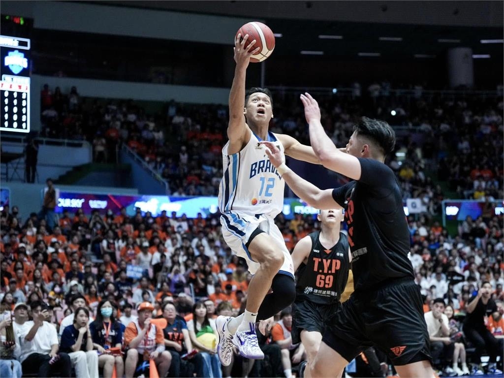 PLG／「野獸魂」拚戰精華畫面曝！林志傑冠軍戰G7手腕「骨折變形動刀」球迷超不捨｜四季線上4gTV