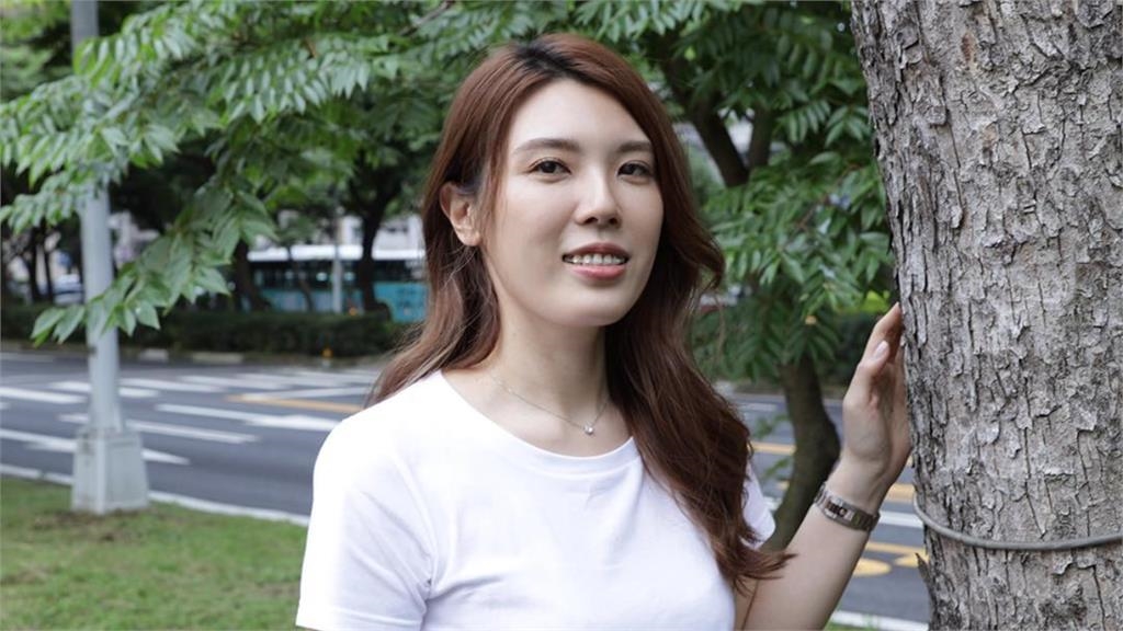 理科太太人設形象翻車！486先生點「2大Bug」反讚：蔡阿嘎超穩｜四季線上4gTV